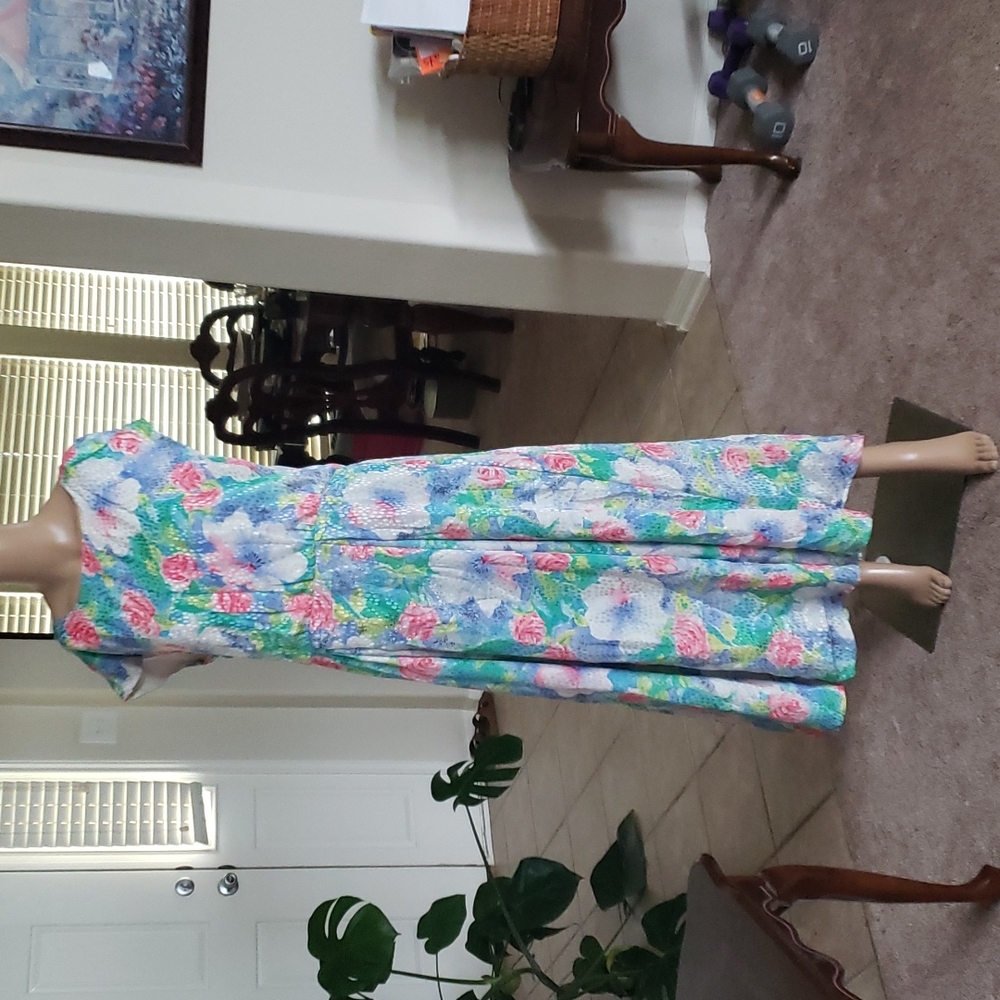 14 Feminine & Flirty Fit & Flare Vibrant Floral Dress… - Gem
